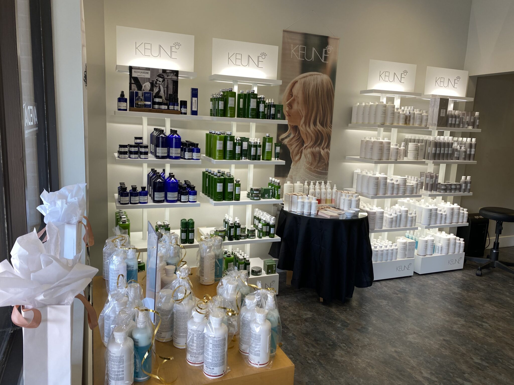 Amanda Jane Salon – Full service salon, with an array of Aveda products ...